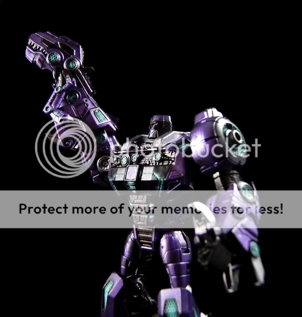 FOC BW Megatron Crossover | TFW2005 - The 2005 Boards