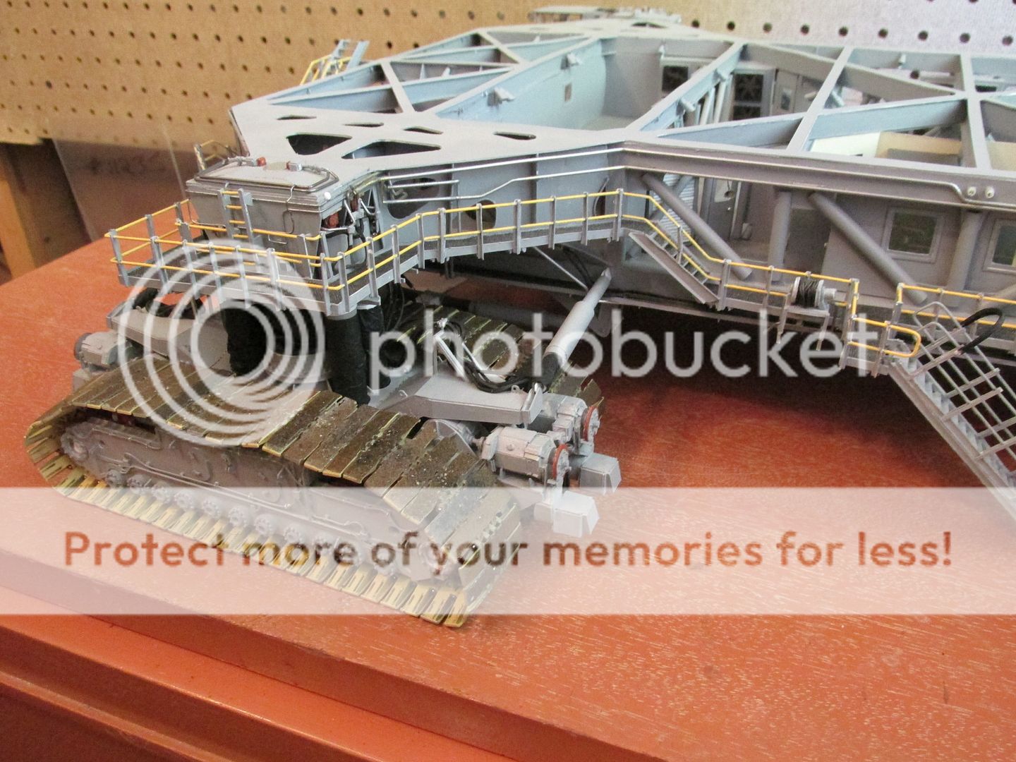 1/72 scale NASA Crawler - Ready for Inspection - SF & RealSpace ...